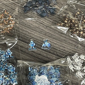 Assembly Required* Cryptid Shaker Jar Keychain - Sasquatch, Mothman ...