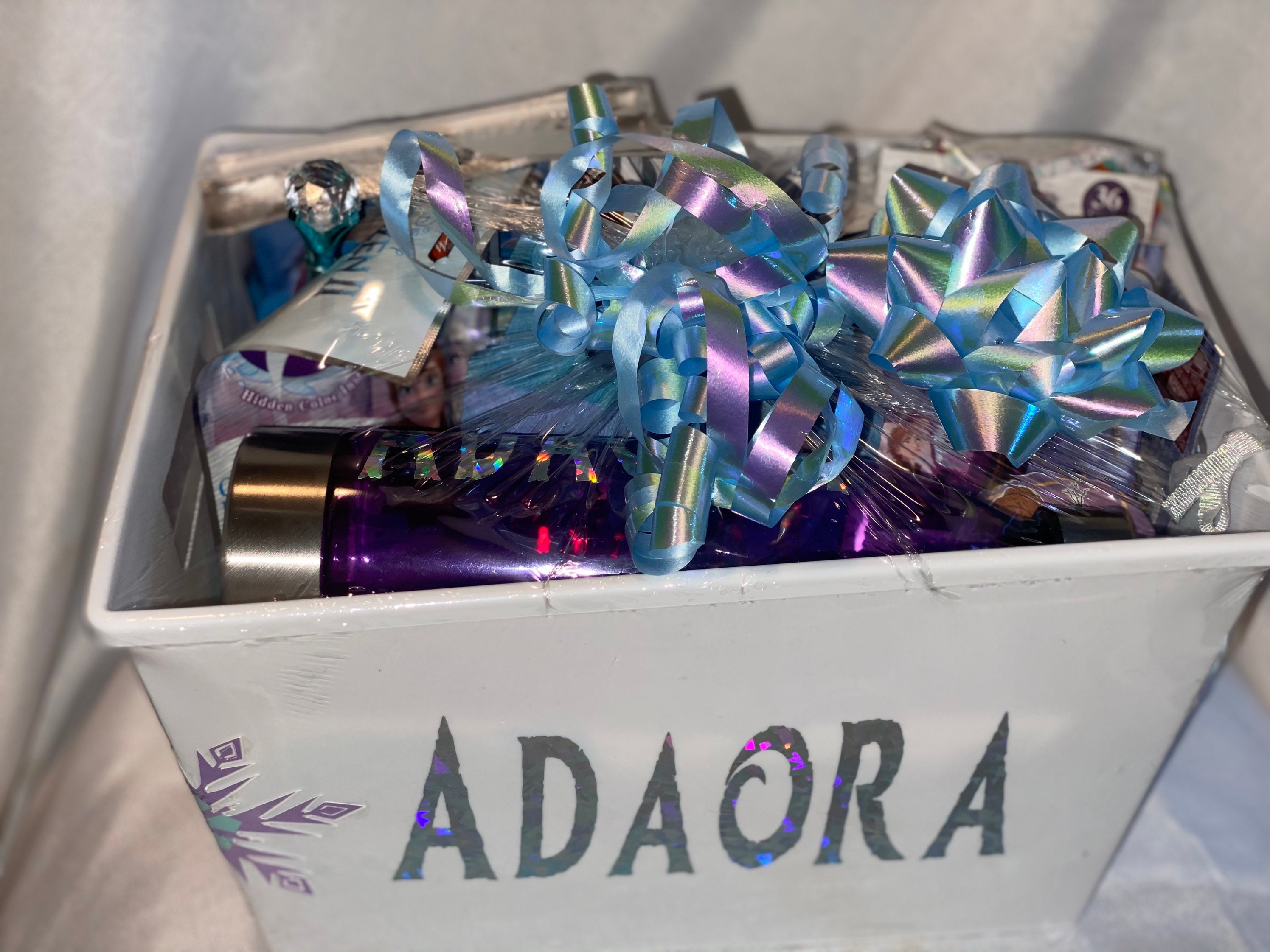 Customized Girl’s Birthday “frozen Theme” Gift Basket - Etsy