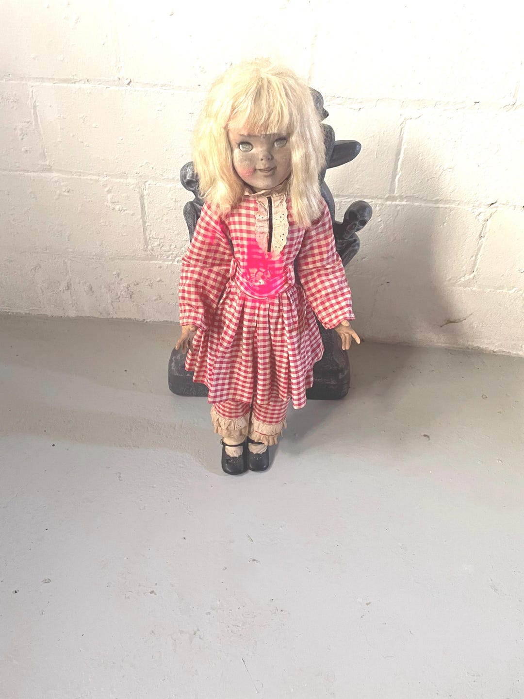 Dark Unsettling Spirit Doll Experienced Paranormal Investigators Need ...