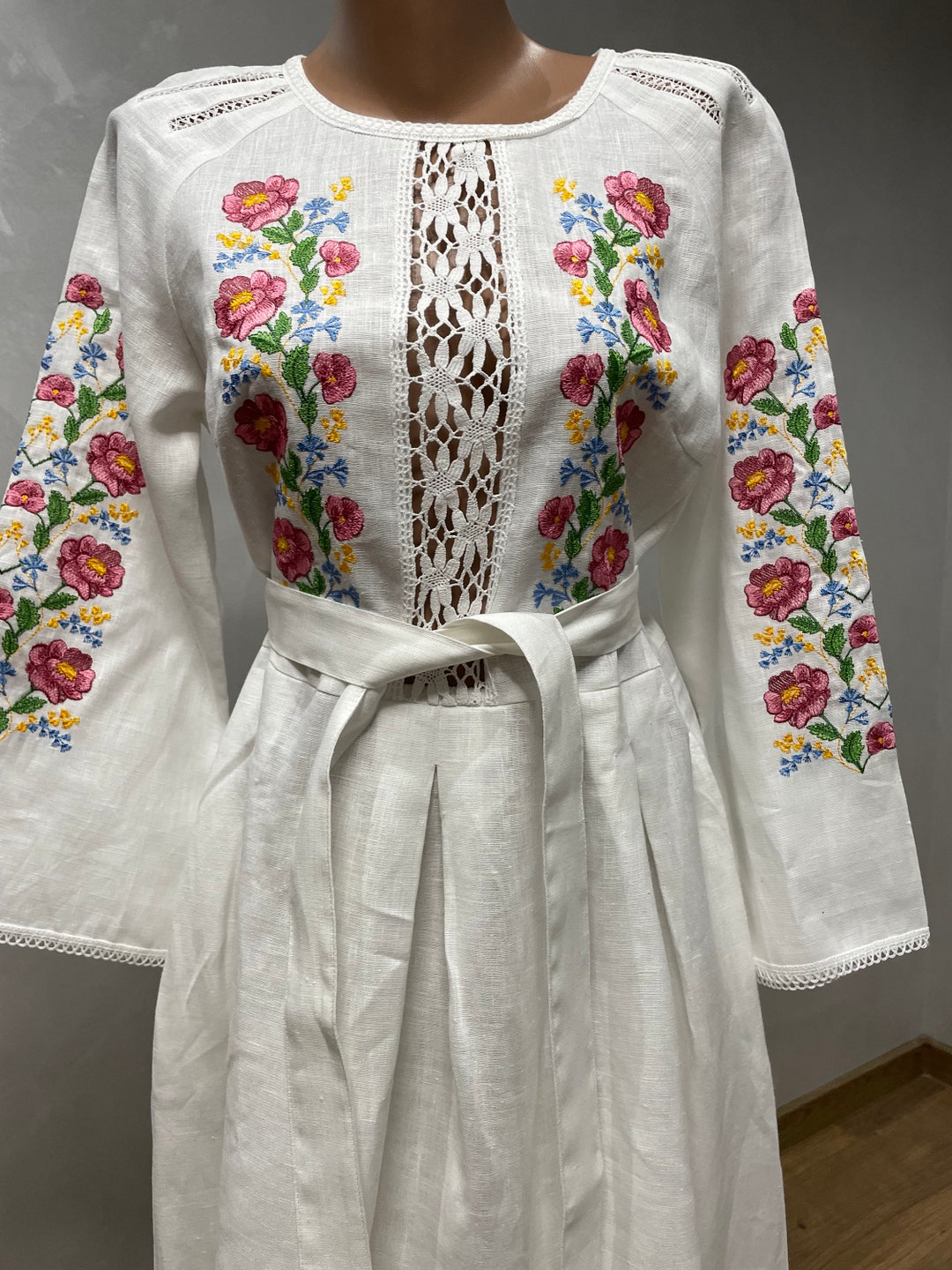 Vyshyvanka Dress Ukrainian Dress, Unique Wedding Dress, Ukraine Dress ...