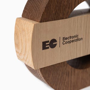 Round Shape Natural Oak Wood Award, Personalized Milestone Award ...