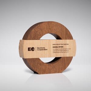 Round Shape Natural Oak Wood Award, Personalized Milestone Award ...