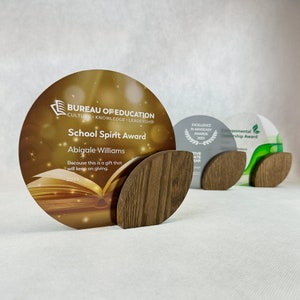 Round Shaped Acrylic Trophy, Appreciation Award Decorated With UV ...