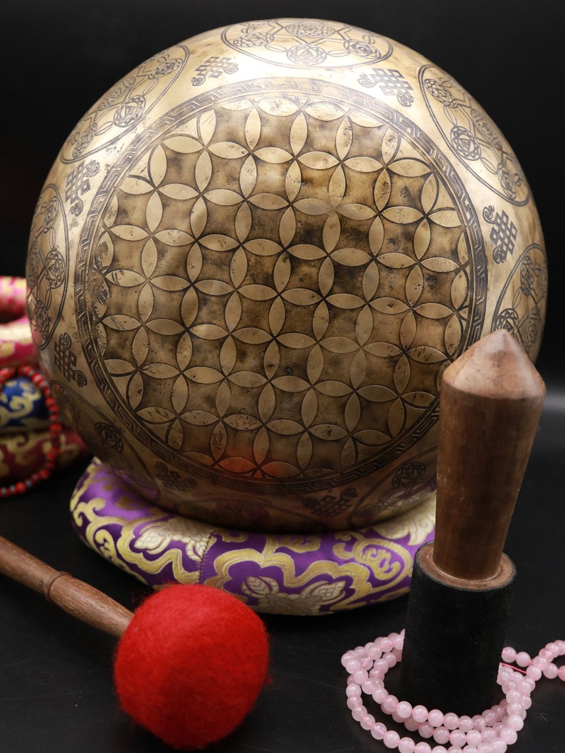 Special 13 Inches Lord Buddha Feet Engraved Singing Bowl, Tibetan ...
