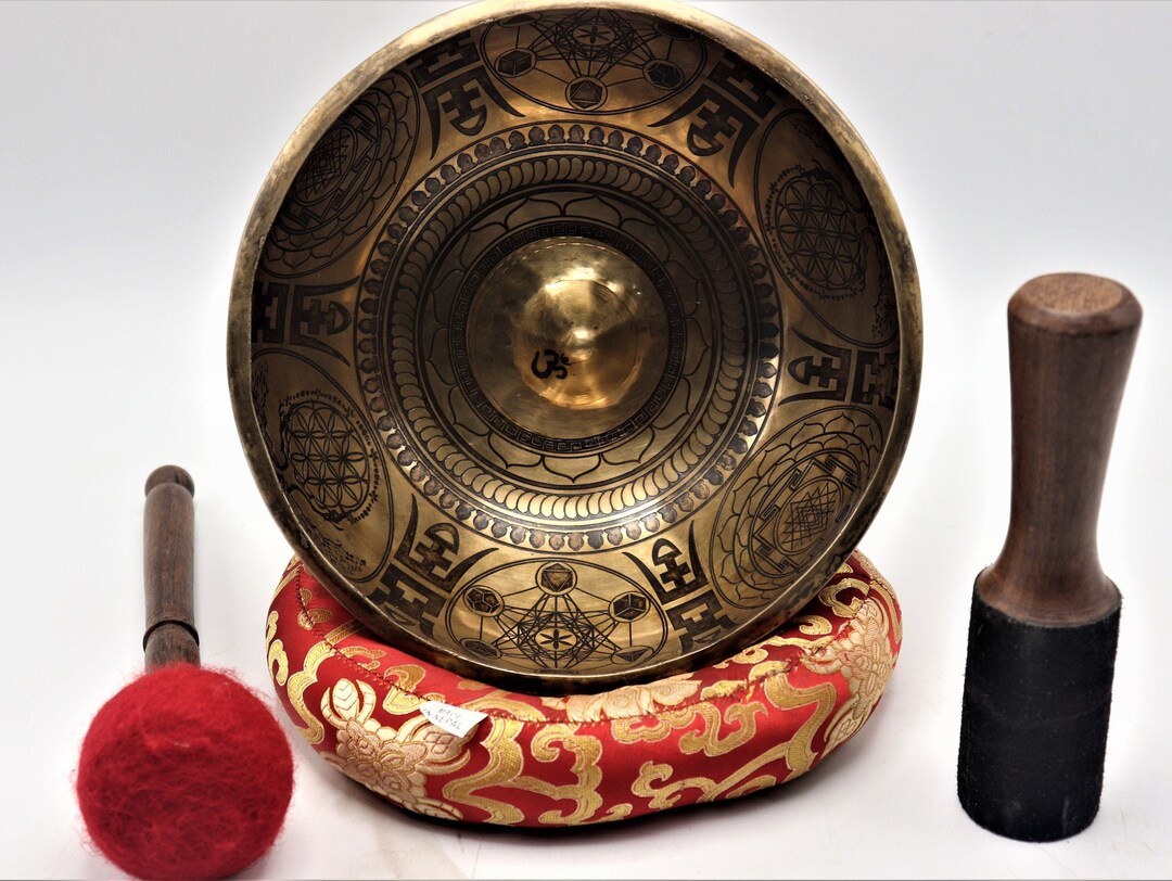 9 Inches Rare Lingam Singing Bowl, Special Singing Bowl Handmade in ...