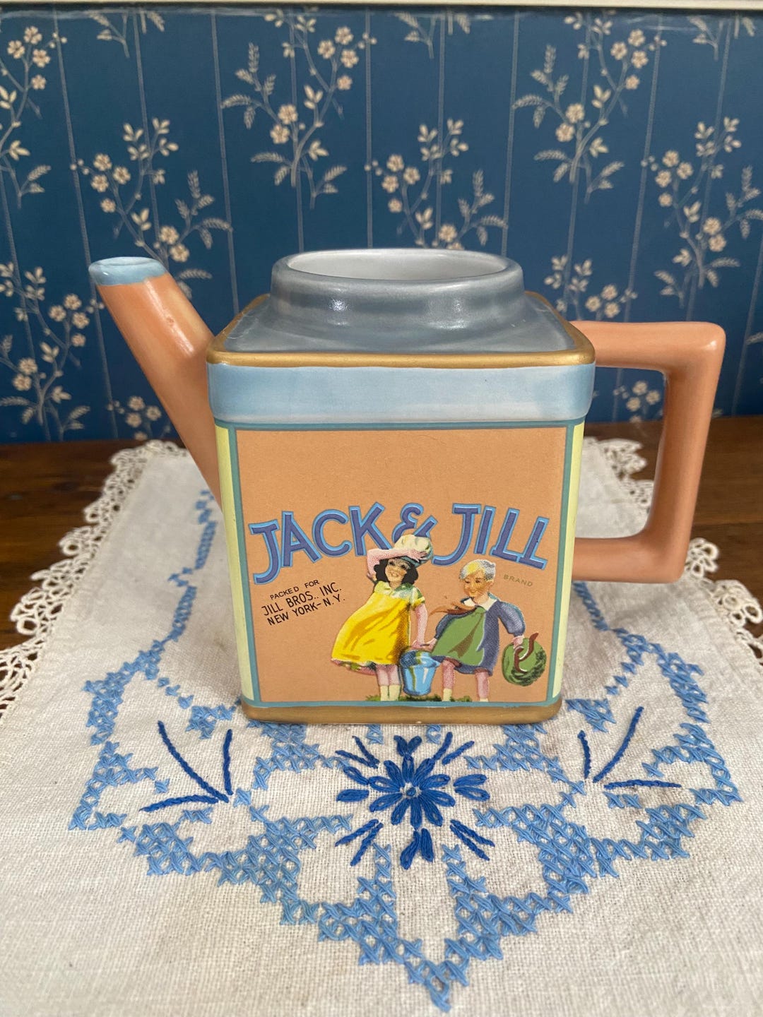 Cute Creamer by Sakura in Vintage Labels Pattern in Nice Vintage ...