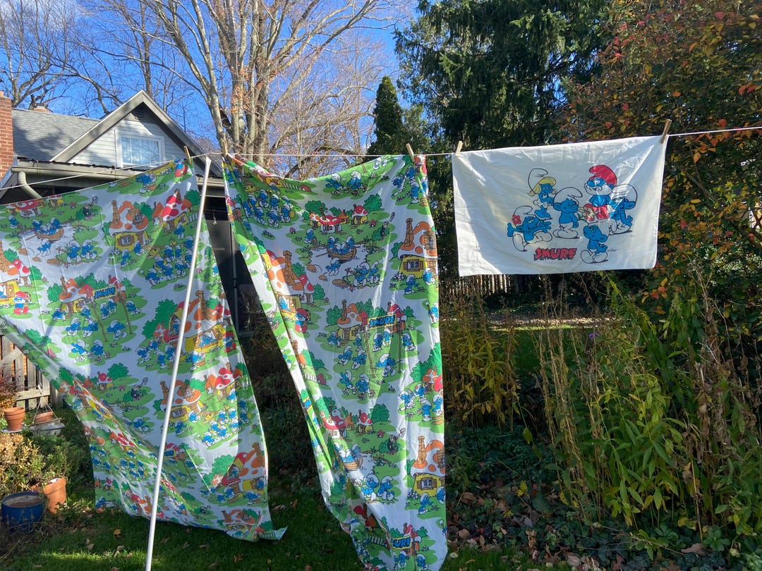 Vintage Set of Single Smurf Sheets so Bright and Fun - Etsy