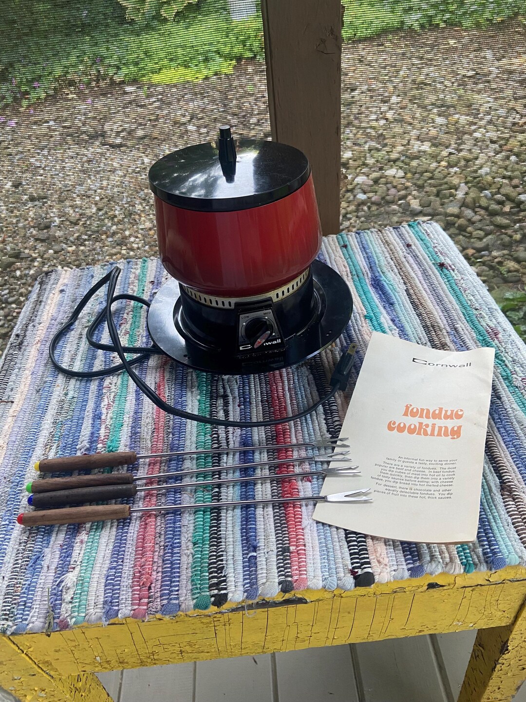 Vintage Cornwall Electric Fondue Pot Set: Ombré Red, Recipe Book - Etsy