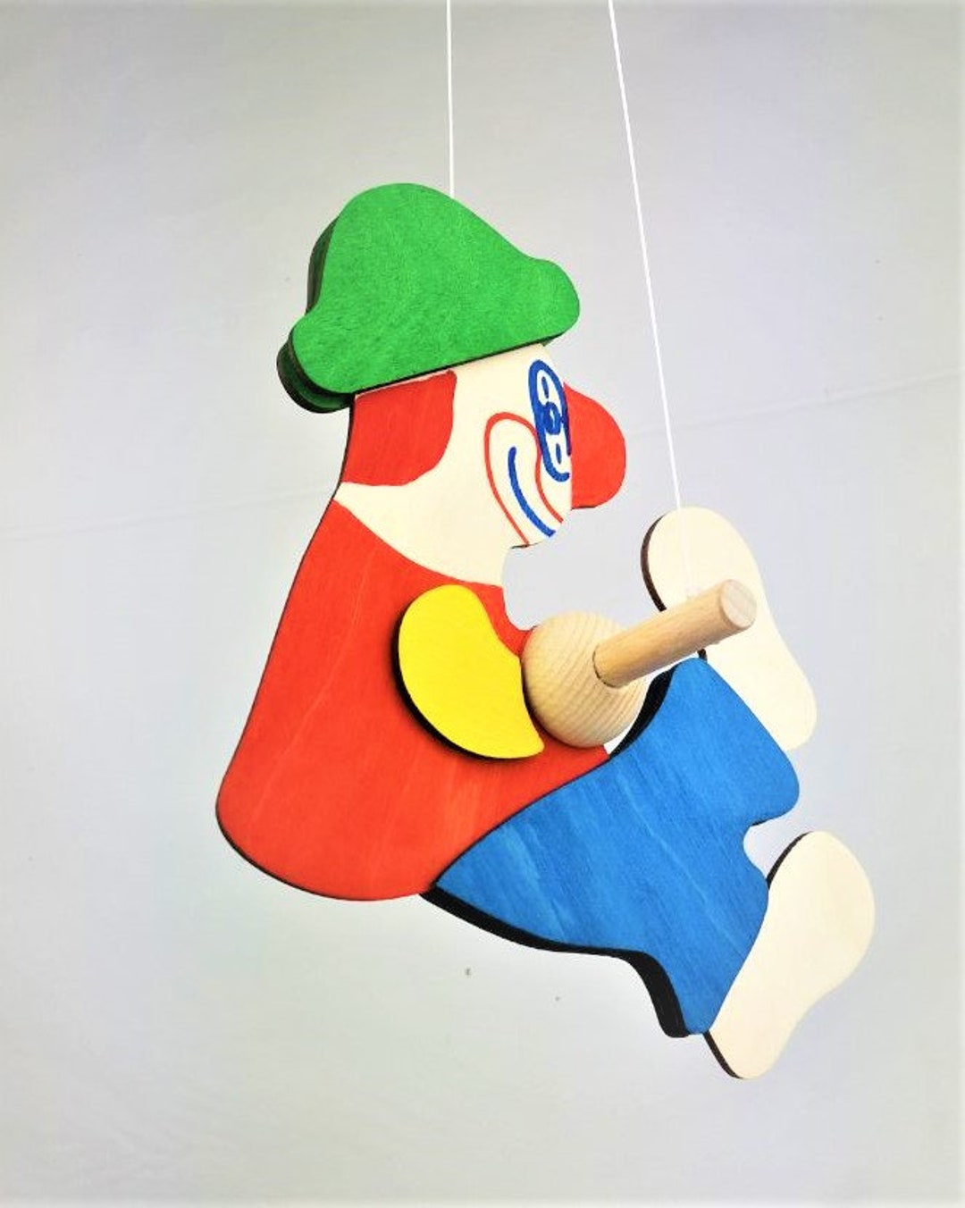 Arlecchino's Spinning Clown Hat Green - Wooden Mobile for Changing ...