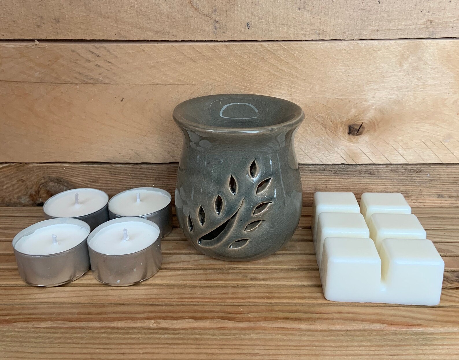 Mini Burner Including a Homemade Wax Melt Clamshell and Tea - Etsy
