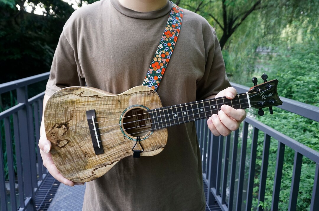 Red Daisy Flowers Printed Clip-on Ukulele Hook Strap, No Drilling, No ...