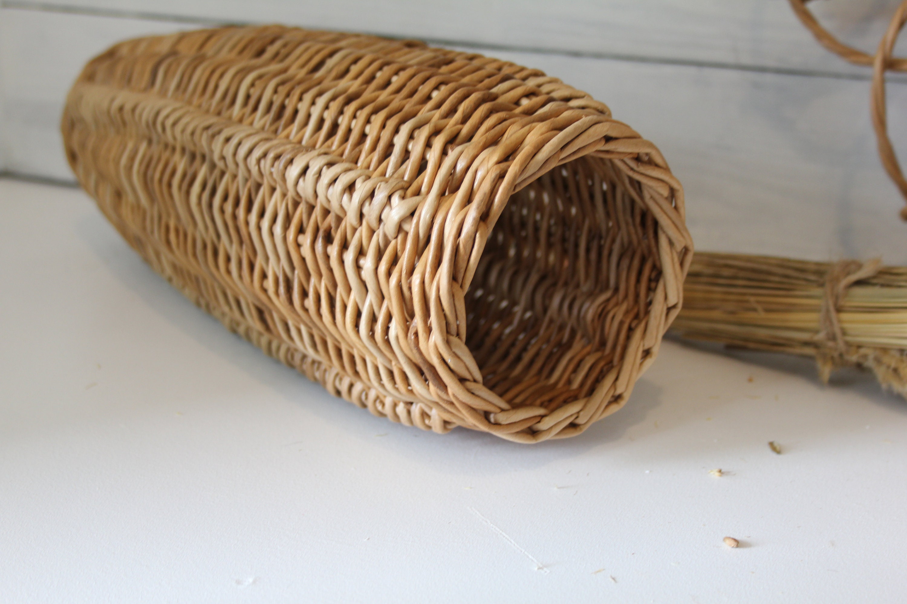 Wicker straw vase 13 inches Tall primitive vase Boho basket | Etsy Wicker straw vase 13 inches Tall primitive vase Boho basket | Etsy