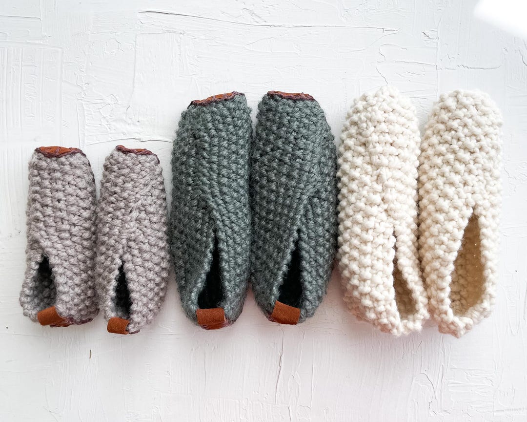 Knitting Pattern / Beginner Knit Slippers From Two Knit Rectangles ...