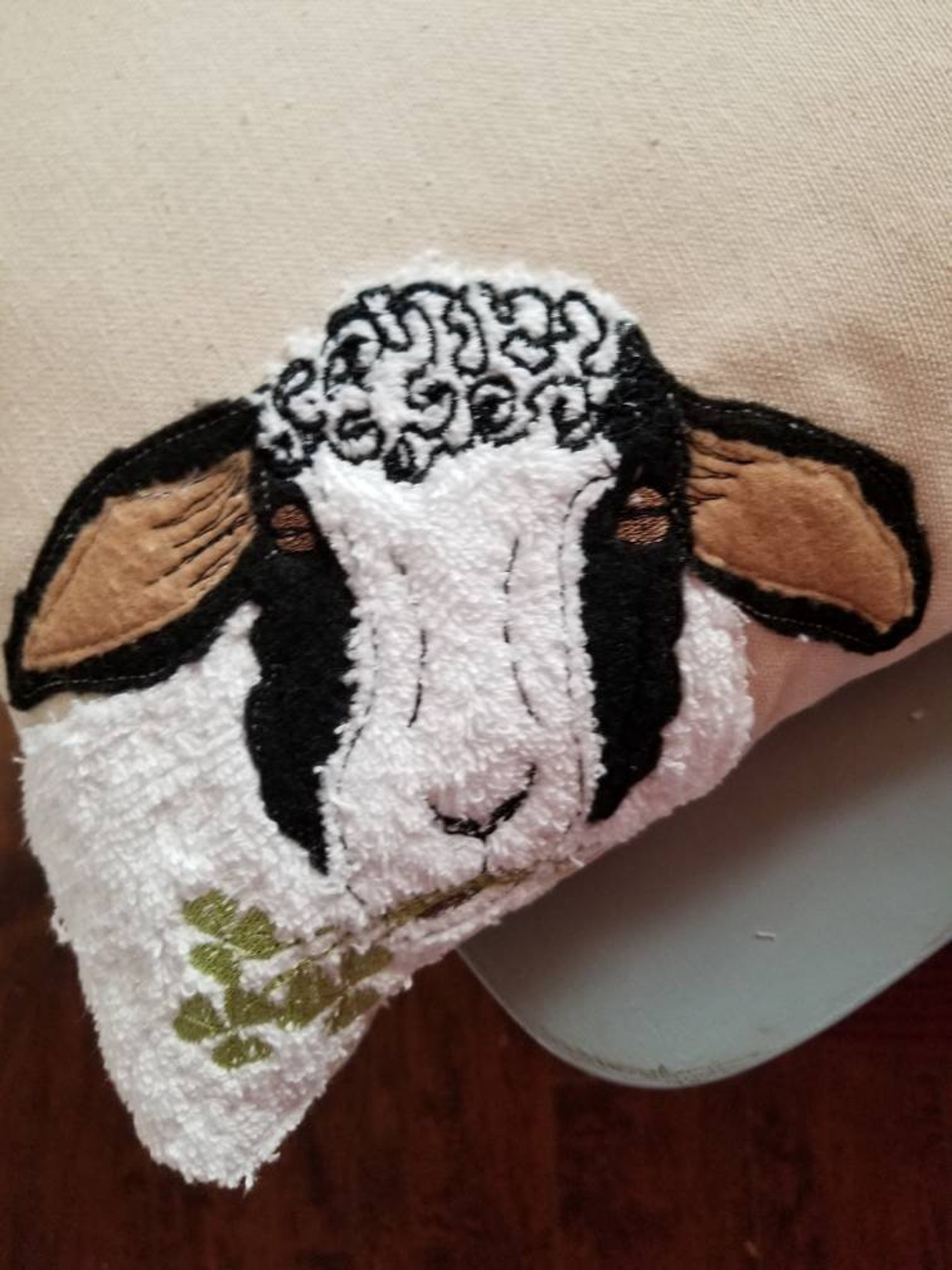 Sheep Pillows-sheep Gifts-farmhouse Pillow-appliqued - Etsy