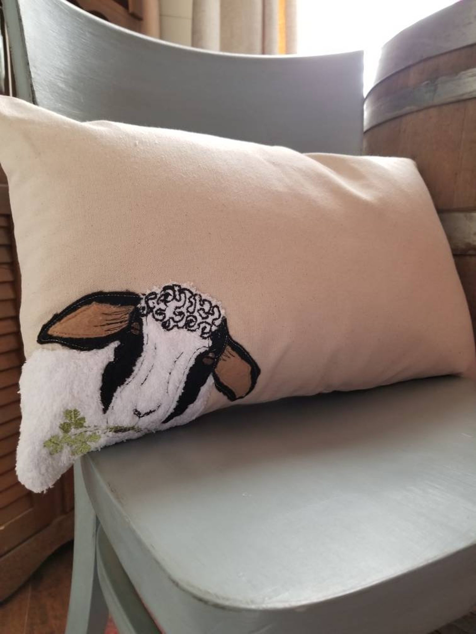 Sheep Pillows-sheep Gifts-farmhouse Pillow-appliqued - Etsy