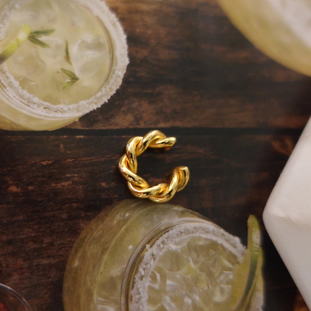 Gold Twist Twisted Ear Cuff L No Piercing L Croissant Rope Ear Cuffs L Simple Minimalist Ear ...