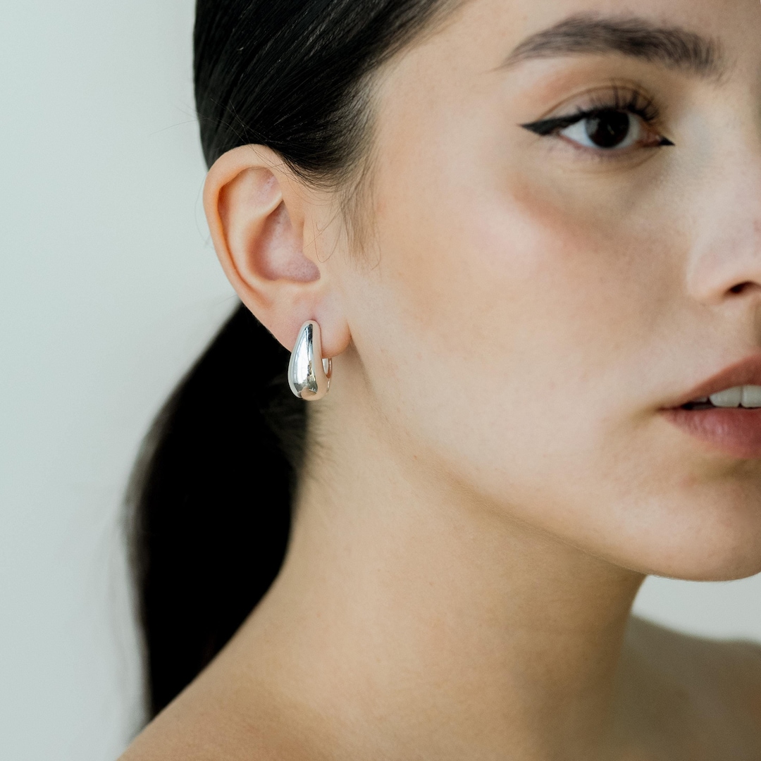 Silver Chunky Huggie Hoops L Classic Silver Huggies L Minimalist Chunky ...