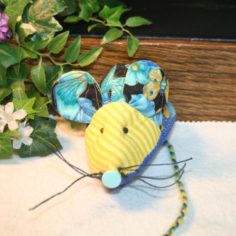 Mouse Pincushion - Etsy
