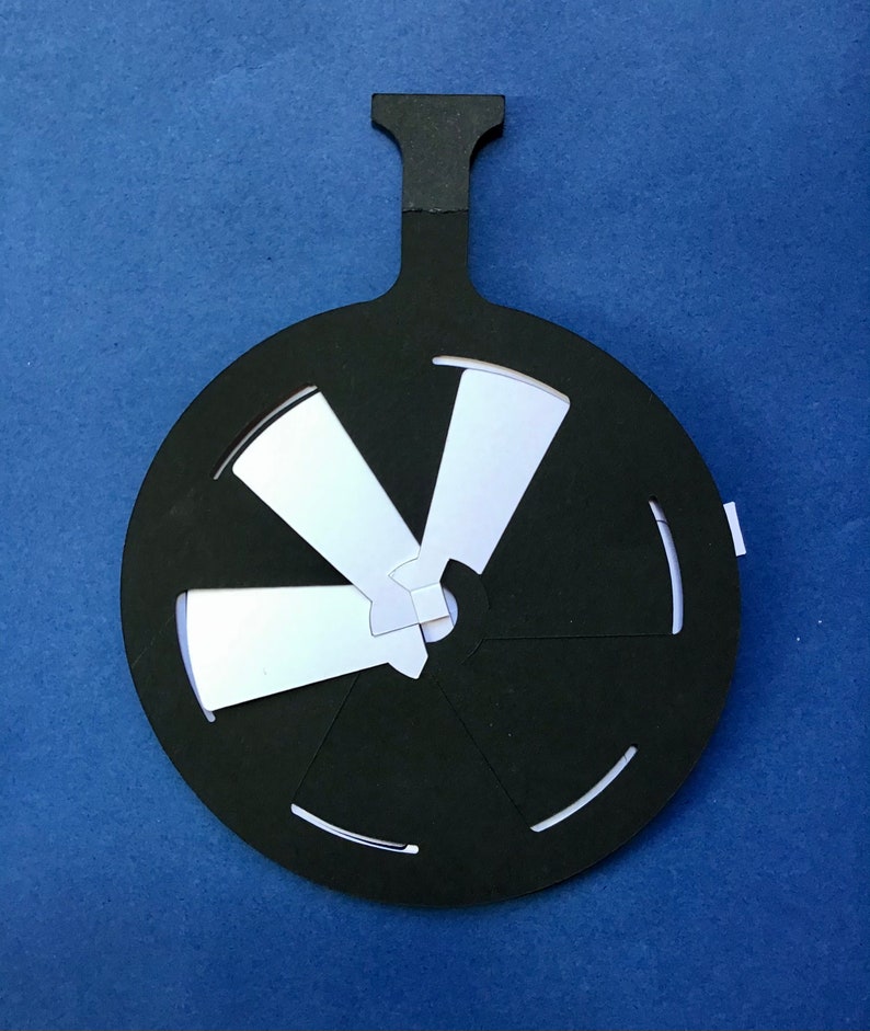 DIY - SVG Volvelle for Cricut. - Etsy