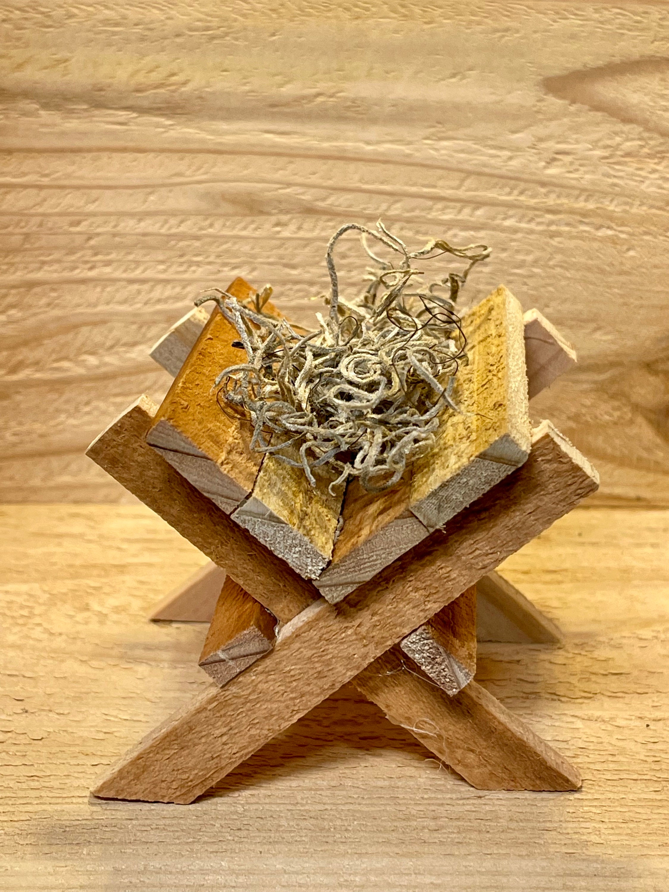 Handmade Rustic Redwood Manger or Cradle for Willow Tree Nativity - Etsy