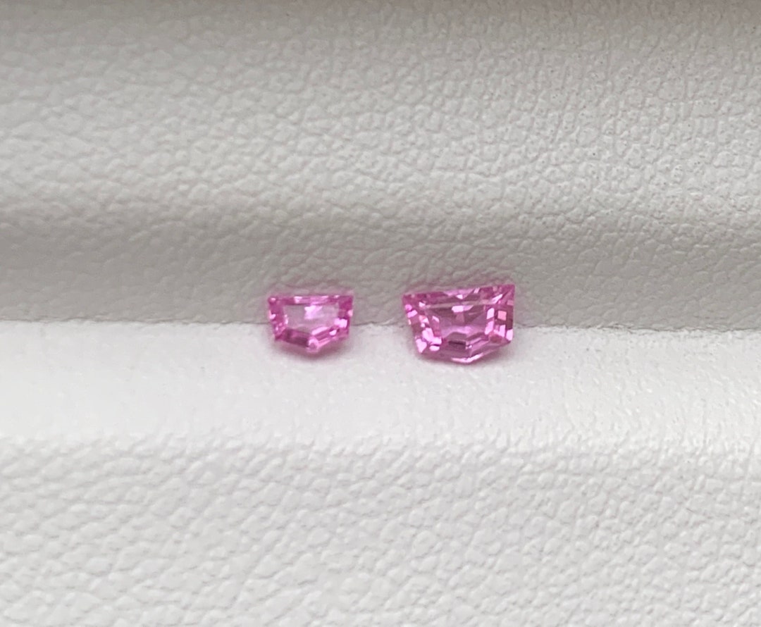 Natural Vivid Pink Sapphire Cadillac Cut 4.6x2.9mm/3.5x2.3mm Sapphire ...