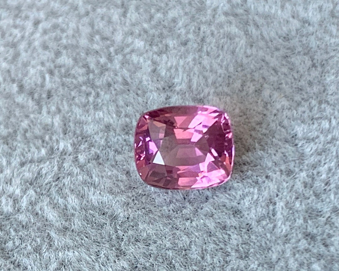 2.52 Ct Gorgeous Pink Malaya Garnet Cushion Cut 7.8x6.5x5.2 Mm Natural ...