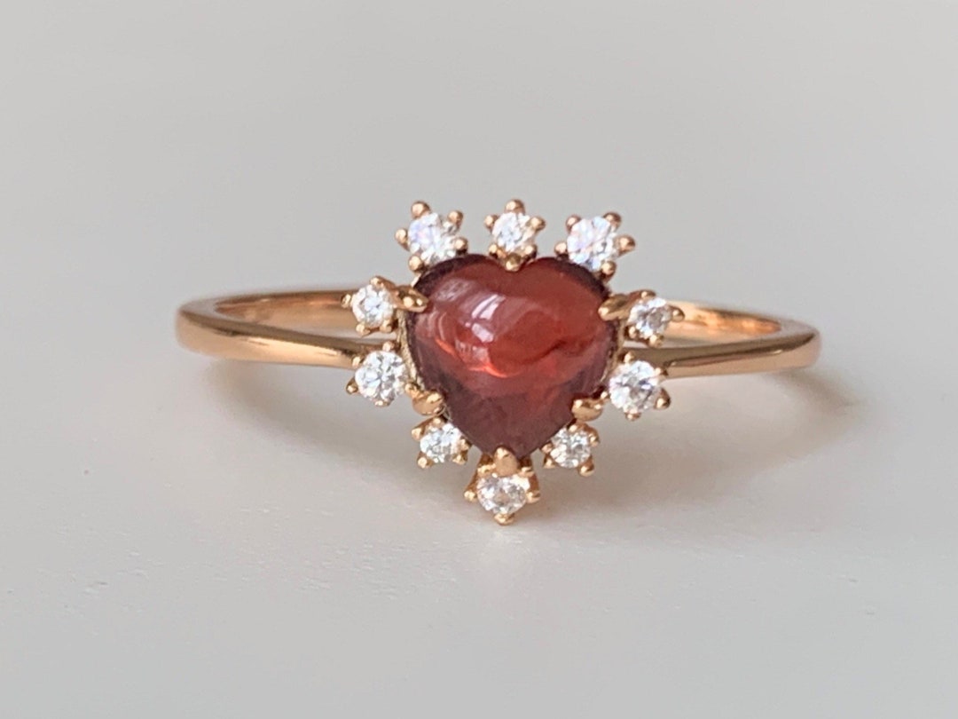 Love Dream Vintage Style Heart Shape Garnet Dainty Ring in Silver ...