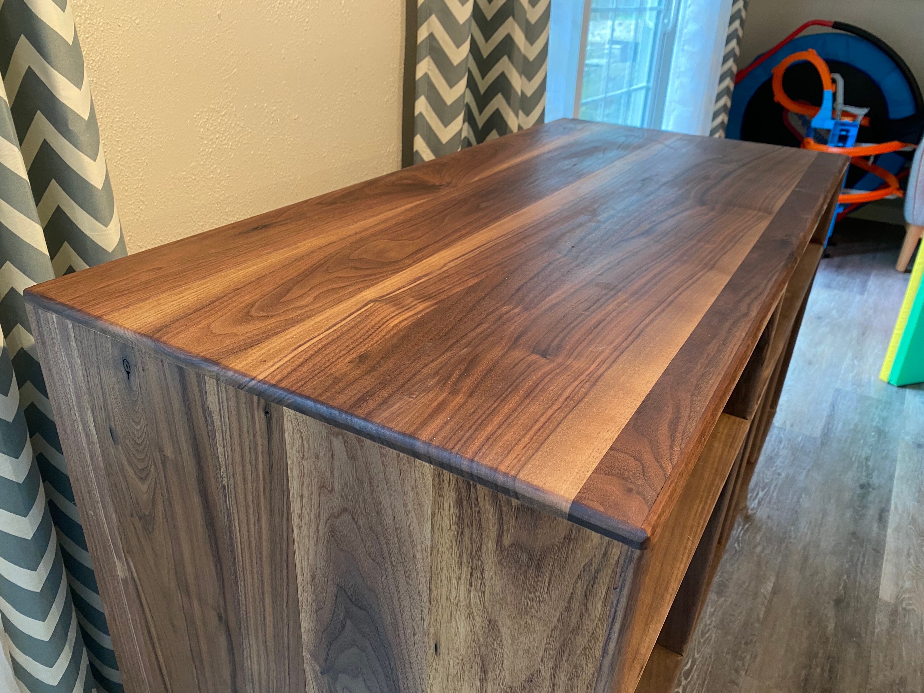 Stereo Console in Walnut - Etsy