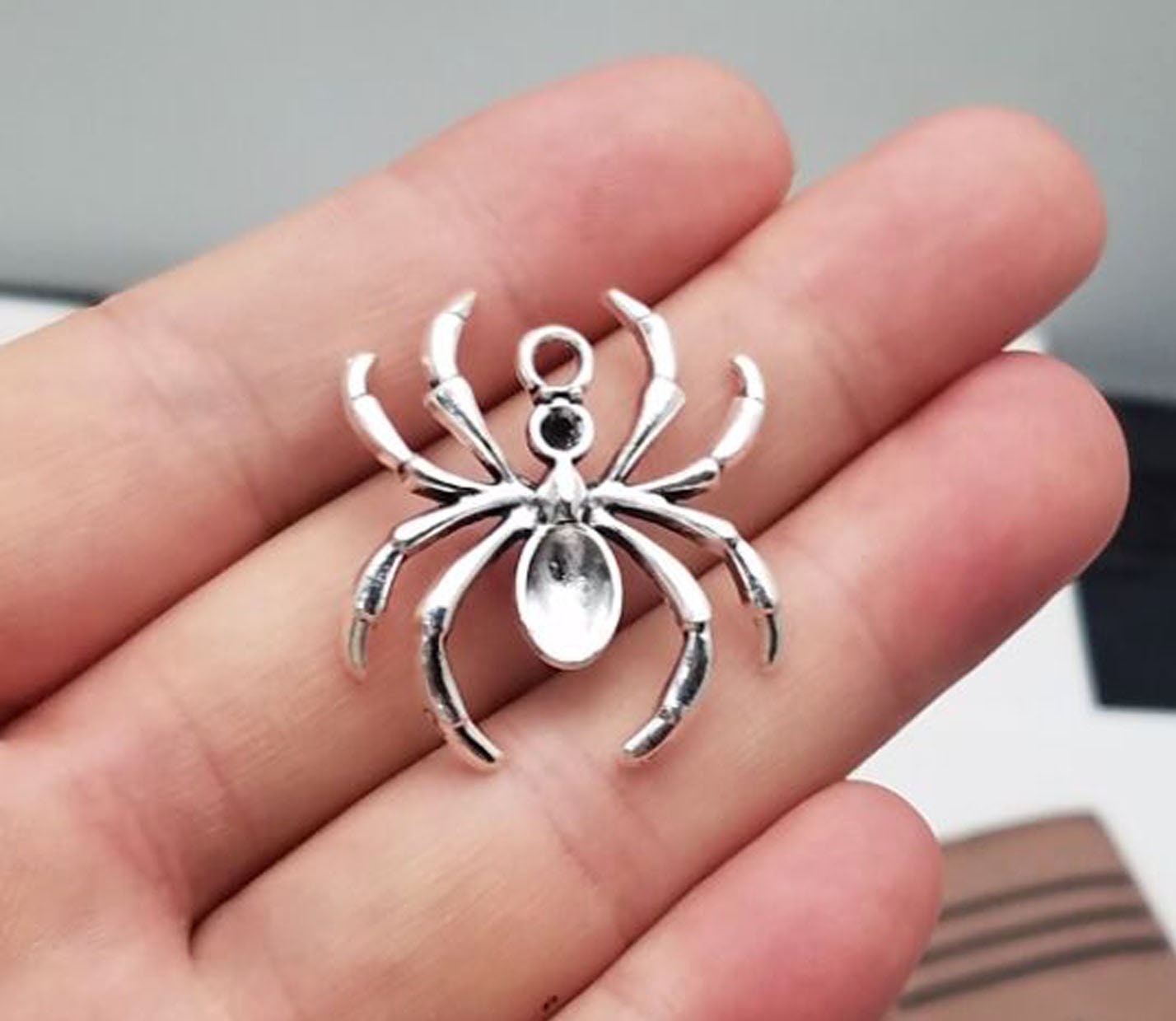 20pcs/lot spider charms Antique Silver Color Spider Charm | Etsy