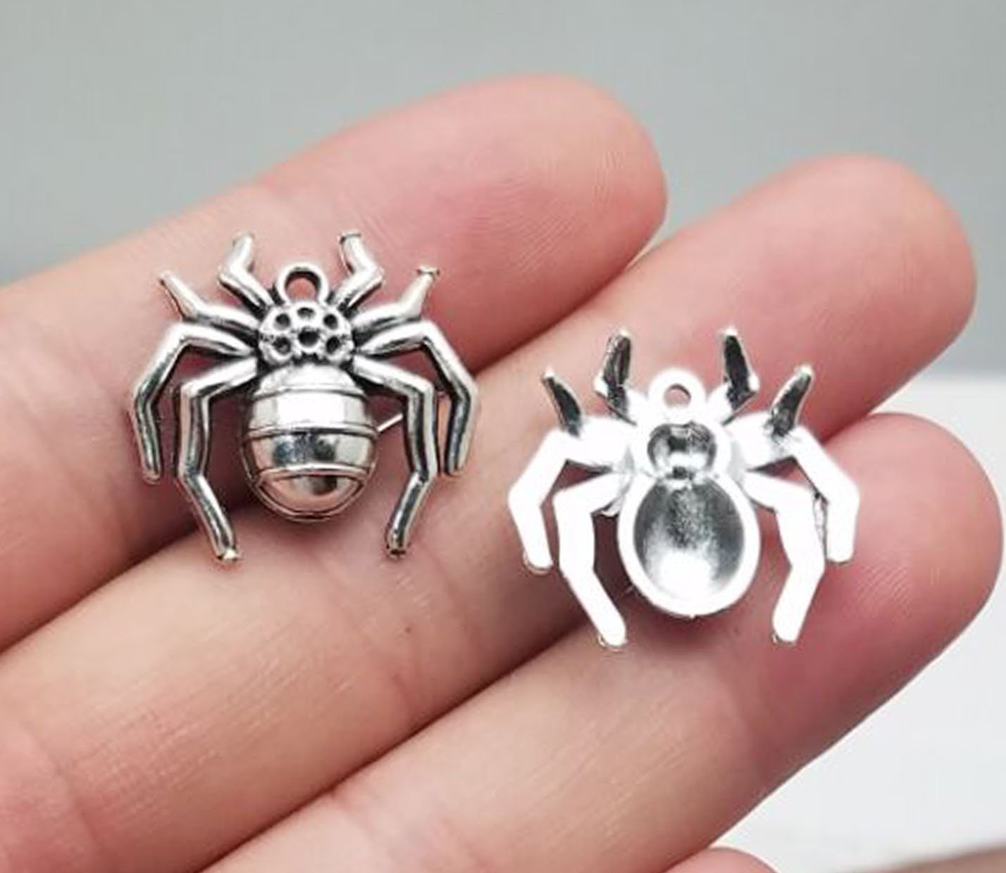 20pcs/lot Spider charms Halloween Jewelry Charms Spider | Etsy