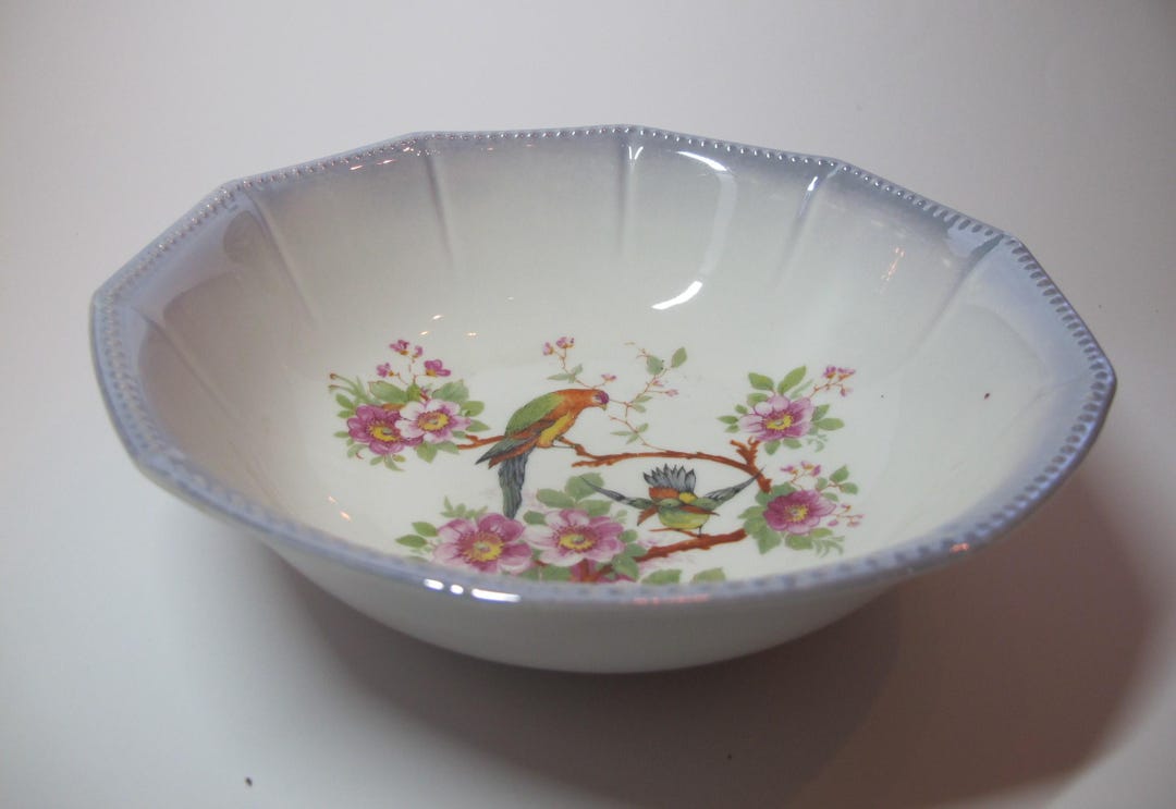 PK Unity Germany, 9 Inch Iridescent and Pearlized Salad Bowl, Germany ...