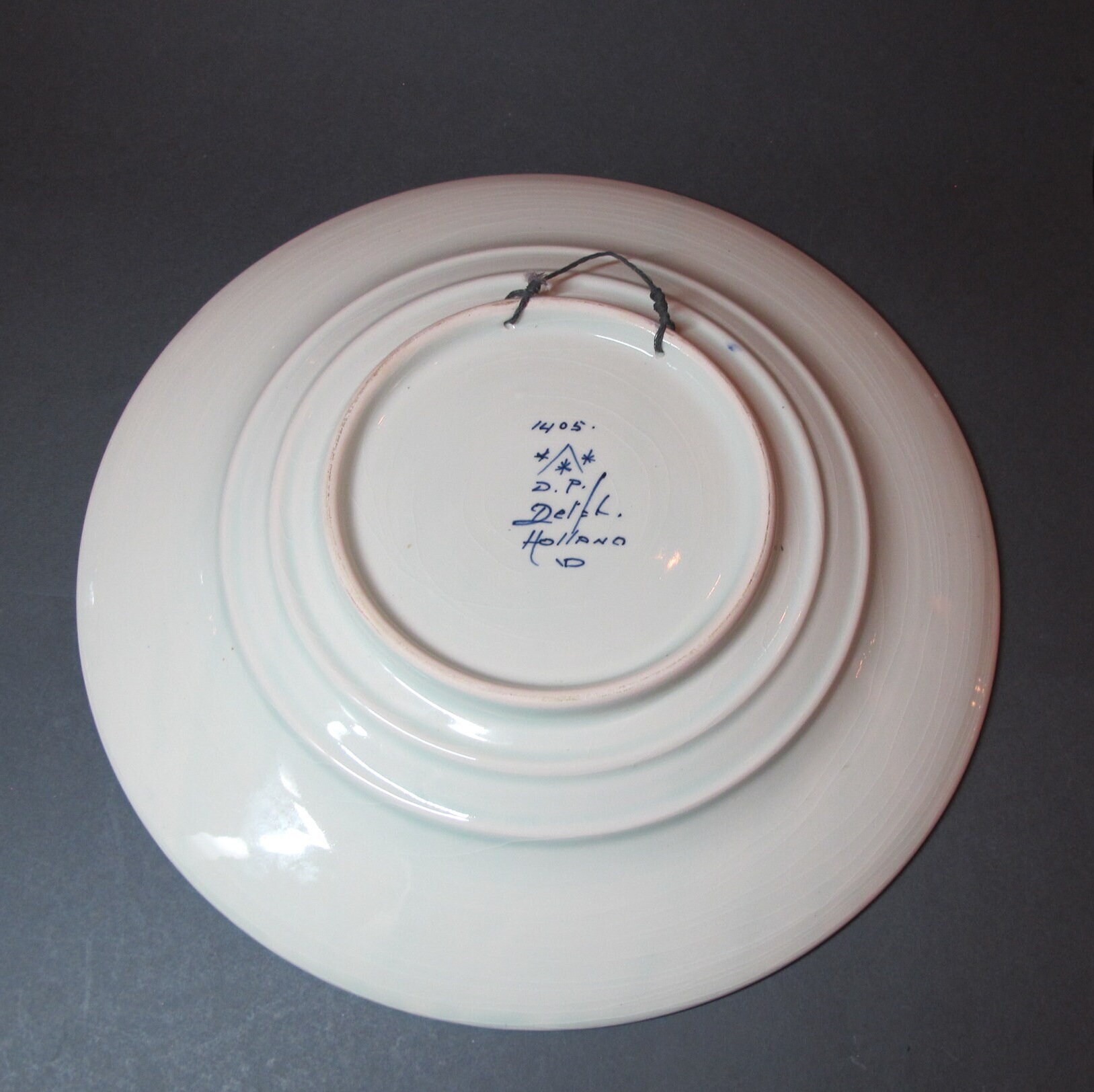 Delftse Pauw, delft Porcelain 12.75 Inch Wall Plate Painted With a ...