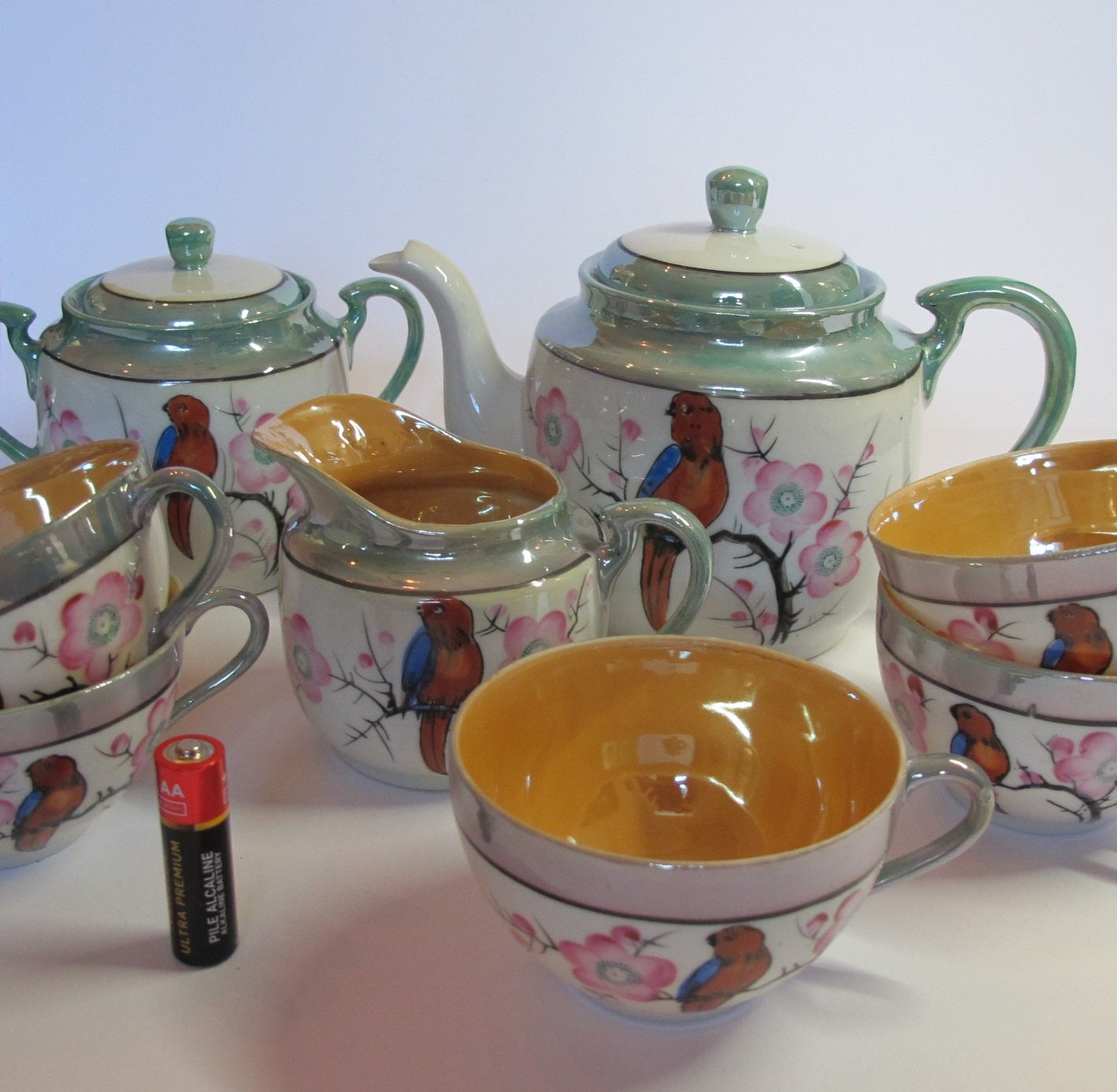 Trico Nagoya, Green, White and Orange Glossy Tea Service Decorated With ...
