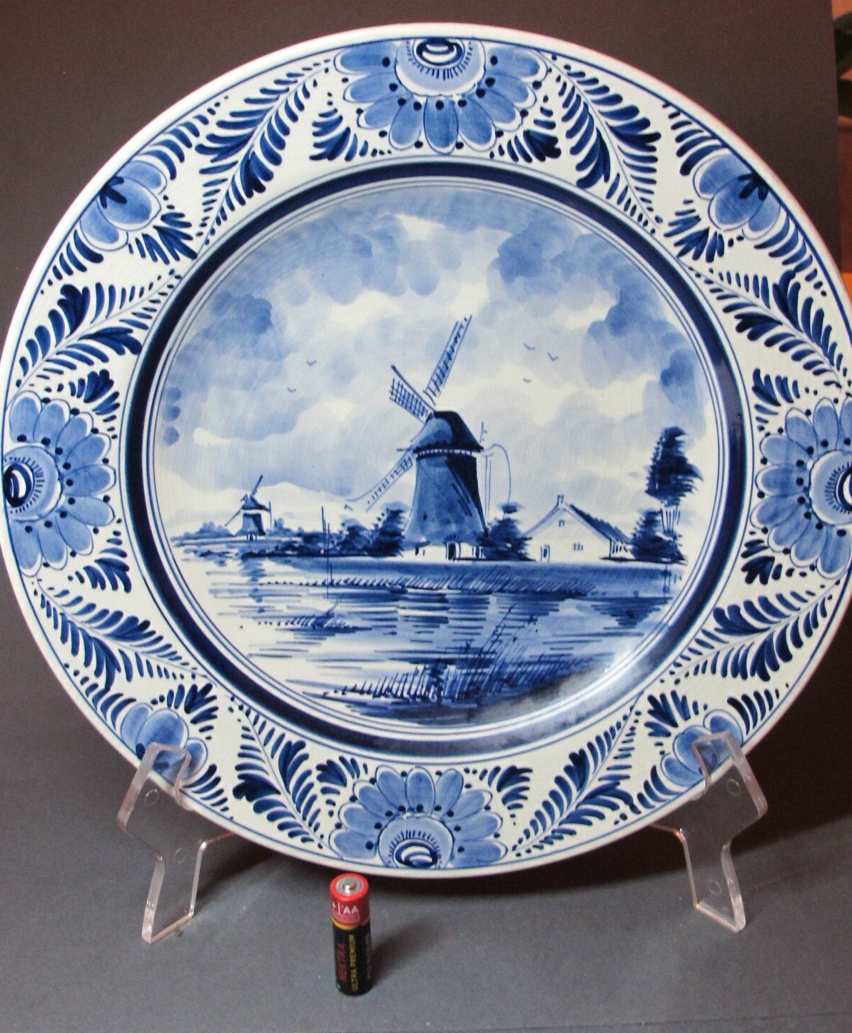 Delftse Pauw, delft Porcelain 12.75 Inch Wall Plate Painted With a ...