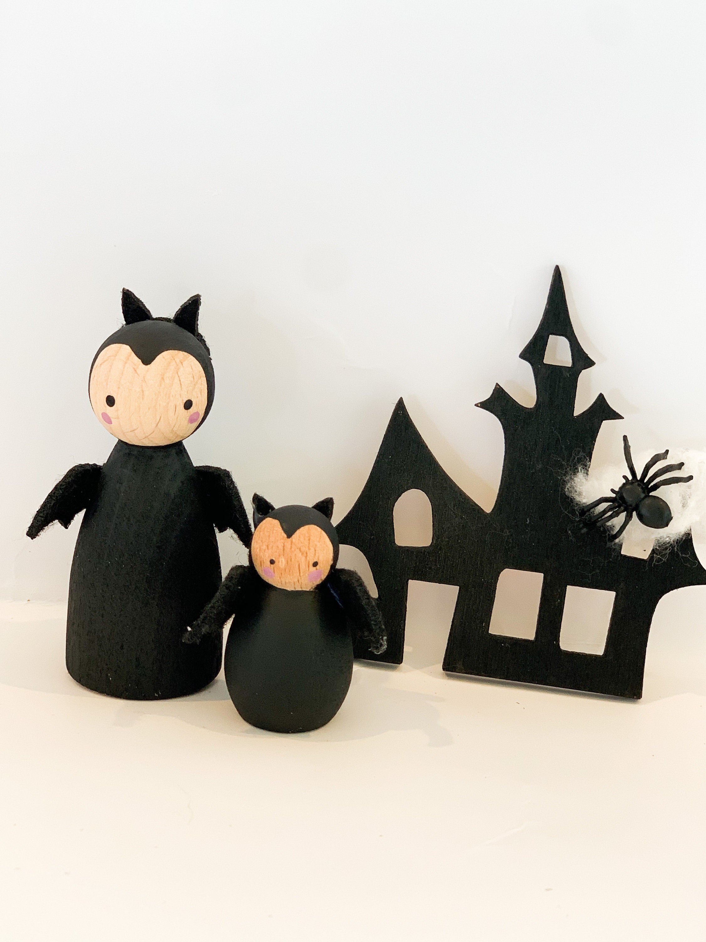 Little Spookie Cuties: Handpainted Halloween Peg Dolls/wooden Toys ...