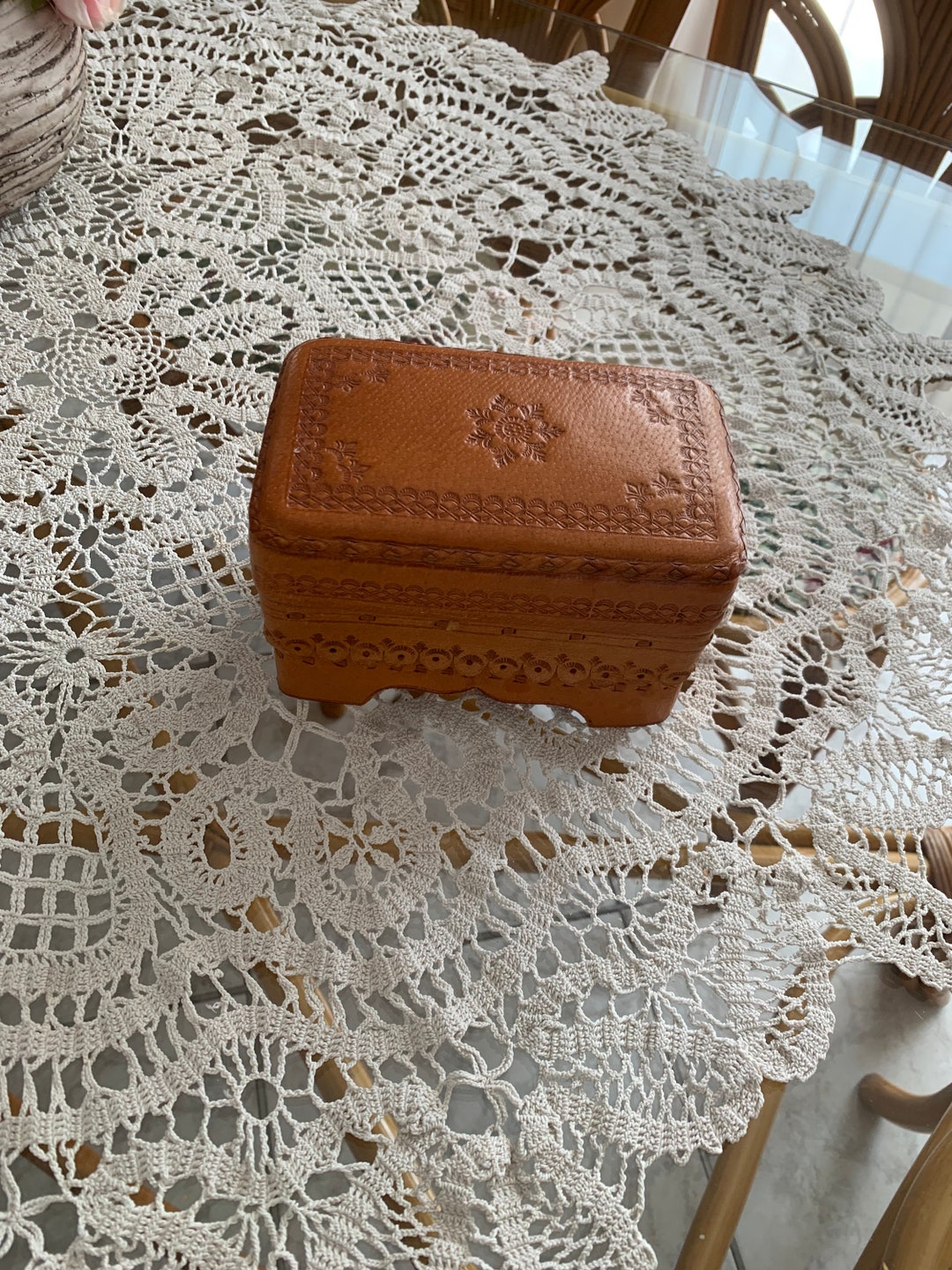 Vintage Genuine Leather Box - Vintage Leather Box - Leather Toooed ...