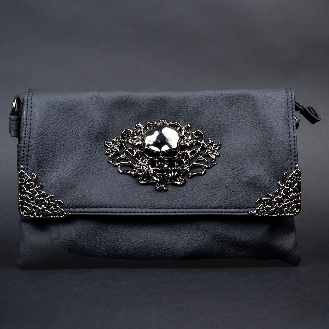 GOTHX Skull Head Oversized Clutch Bag Clutch Bag - Gothic Style - Vegan ...