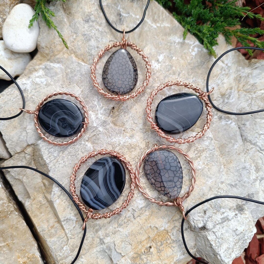 Tensor Ring Empowerment Cubit Pendant Gray or Black Agate Stone Healing ...