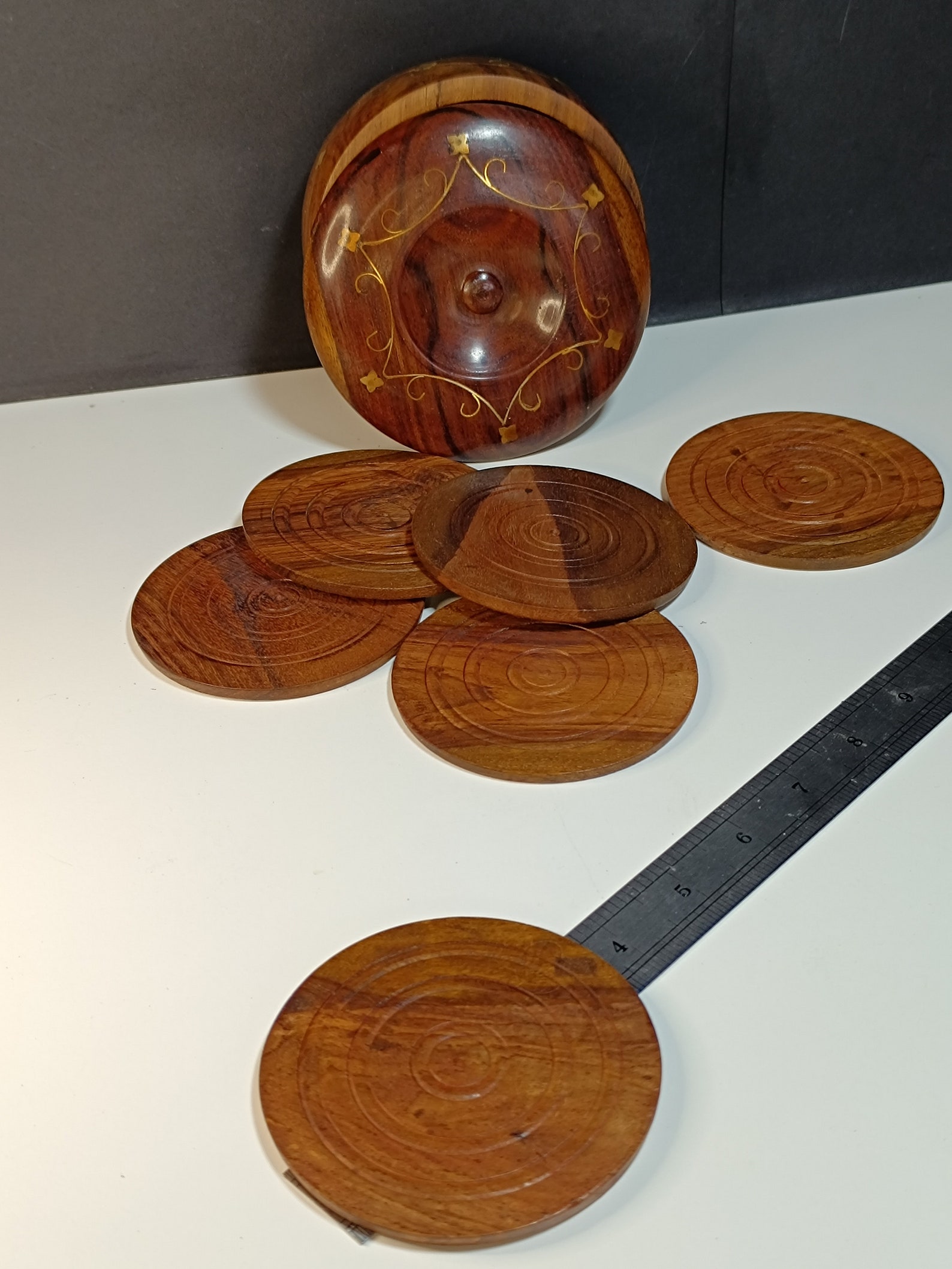 Indian Wooden Box Natural Color Etched Vine Round Wooden Box With Set ...
