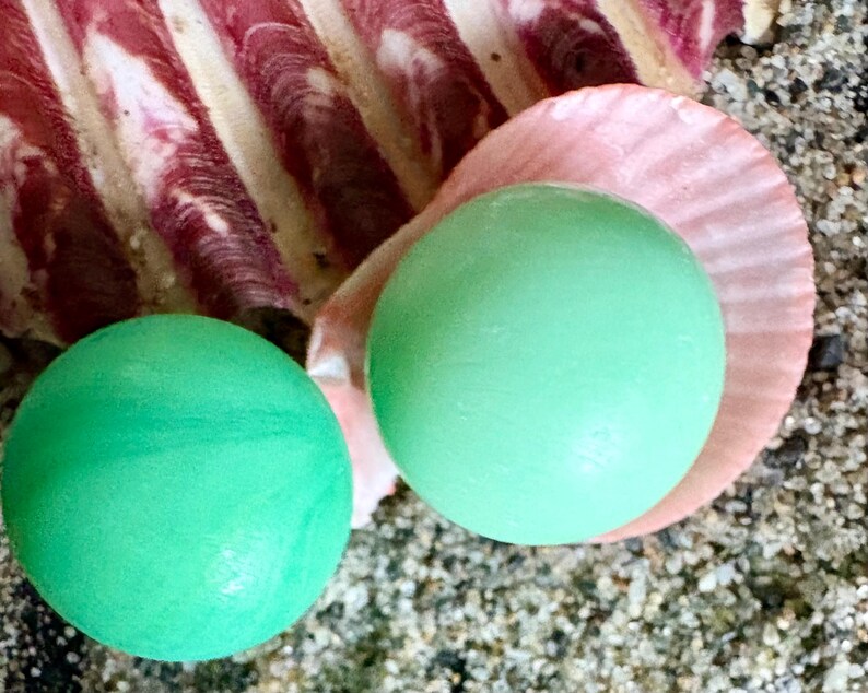 2 X Vintage Green Coloured Marbles, Sea Glass From Spanish Beaches 12mm ...
