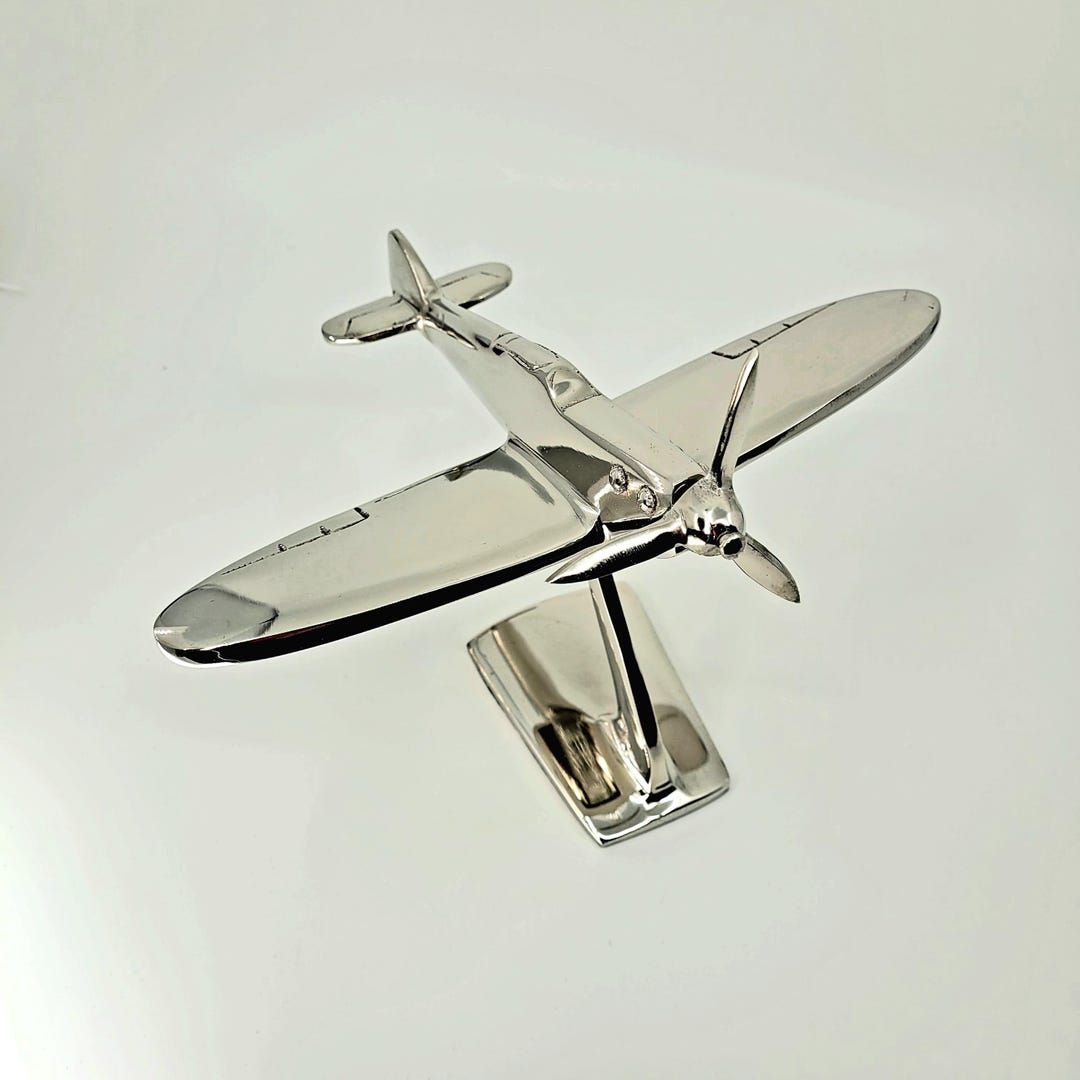 WWII Spitfire Fighter Plane Model Battle of Britain Memorabilia Desk ...