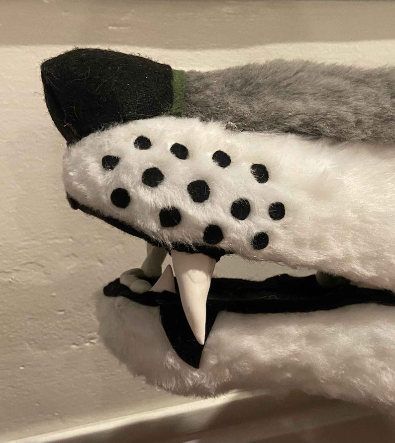 Grey Wolf Fursuit Head, Paws, and Tail - Etsy