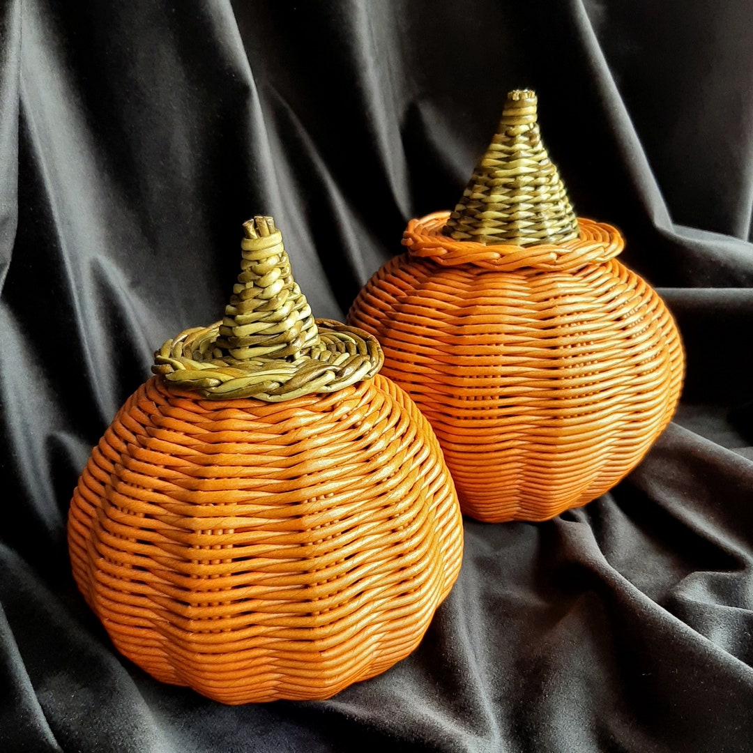 Wicker Pumpkin Basket With Lid: Halloween Fall Decor - Etsy