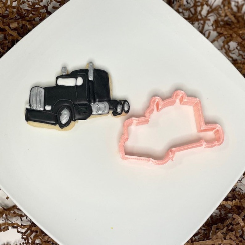 Semi Truck Cookie Cutter - Etsy