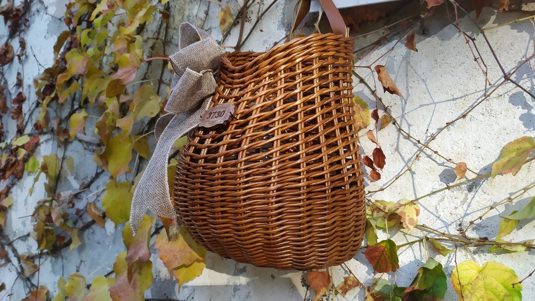 Handmade Wicker Wall Basket: Rust Melange Door Decor - Etsy