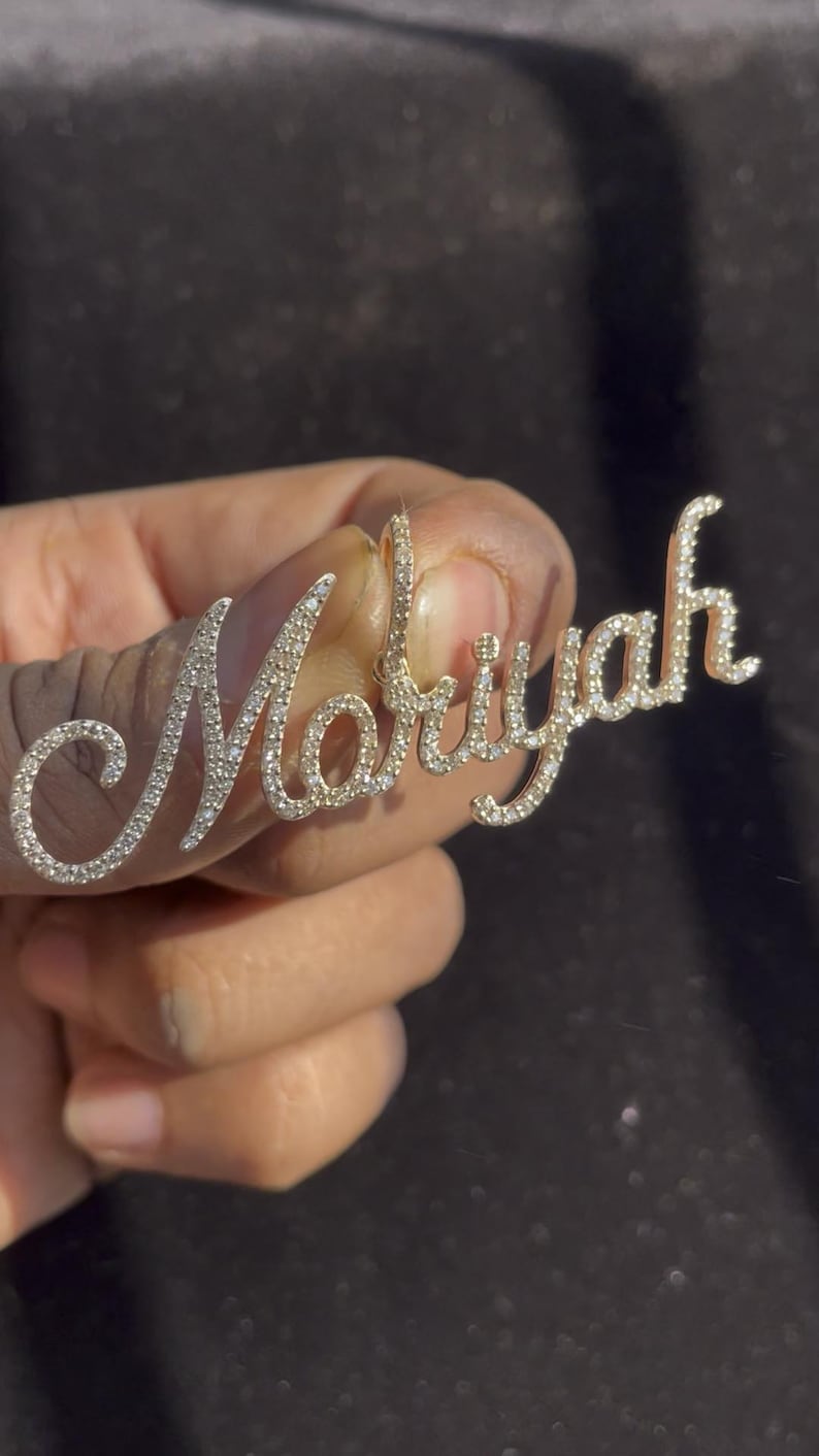 14K Solid Gold Custom Name Necklace: VVS Diamond Nameplate Pendant - Etsy