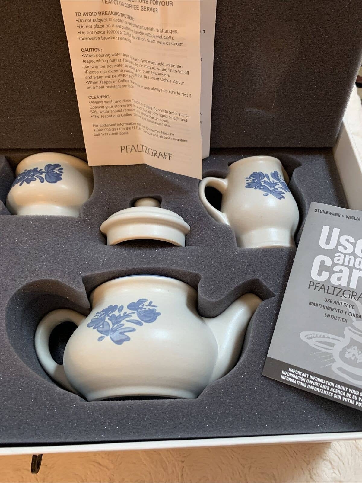 RARE 2001 Pfaltzgraff Yorktowne Stoneware My First Tea Set Mint in Box ...