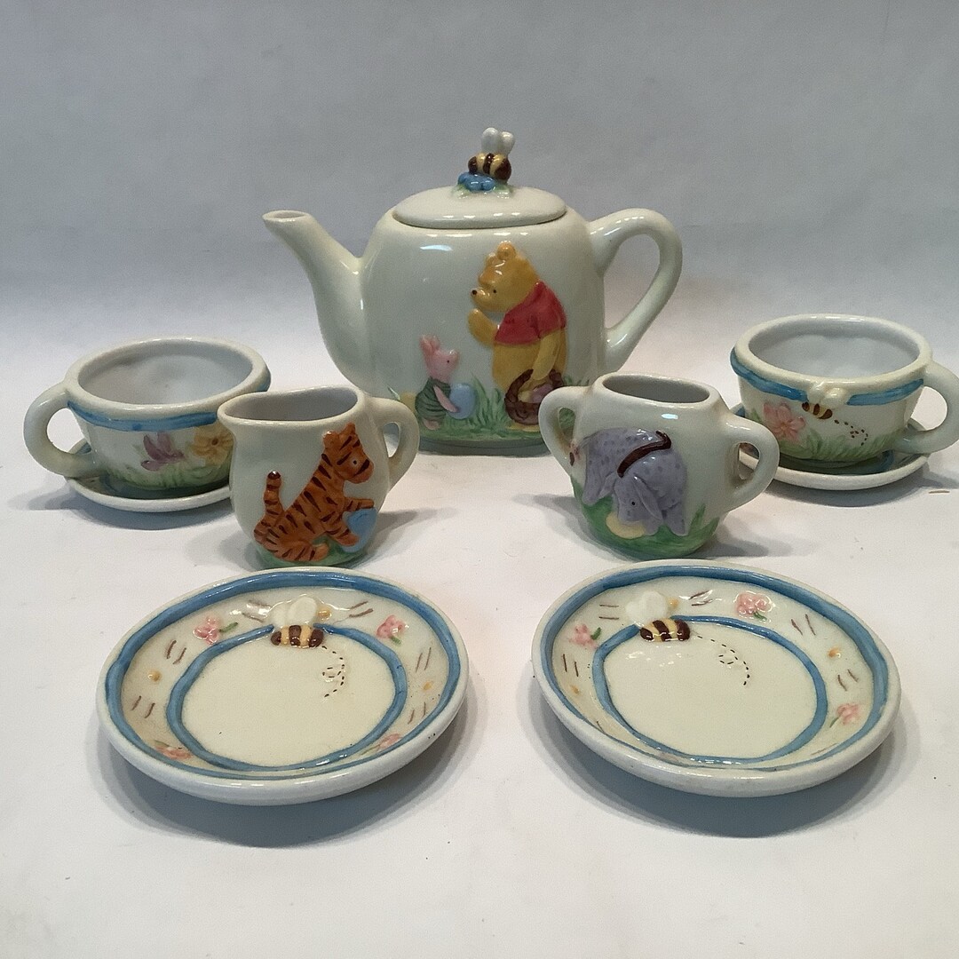 CLASSIC WINNIE POOH Miniature Porcelain Tea Set Midwest of Cannon Falls ...