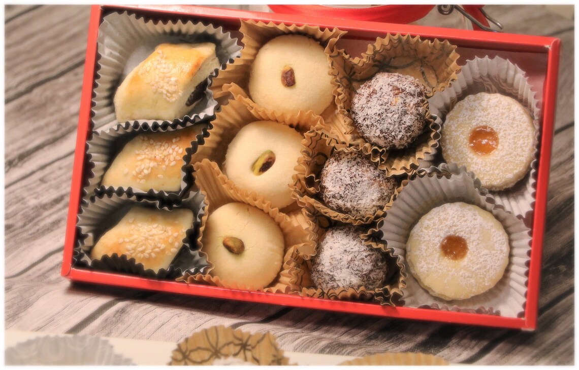 Assorted Lebanese Sweets Package Sampler Cookies Package | Etsy