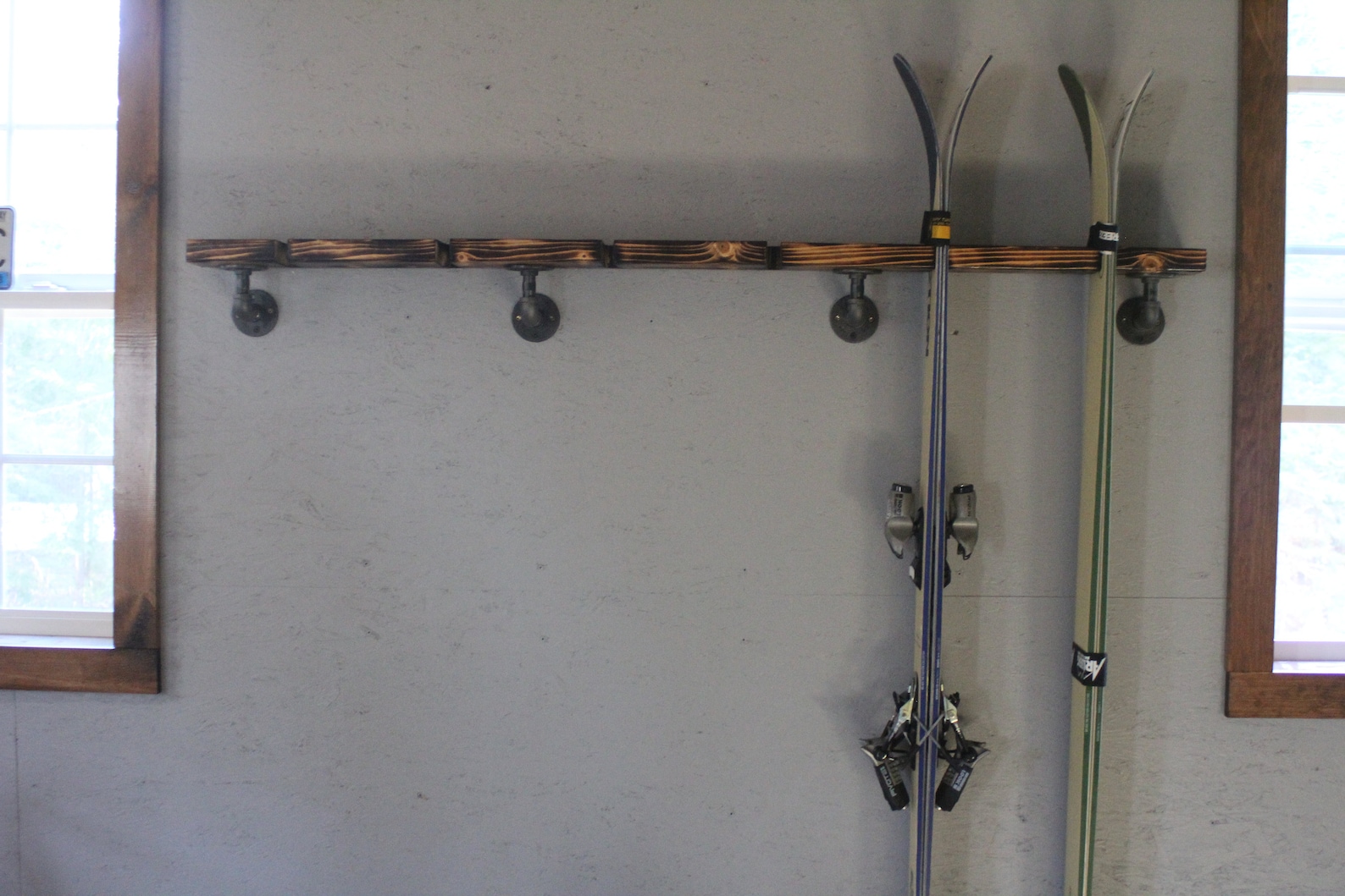 Vertical Ski Rack - Etsy